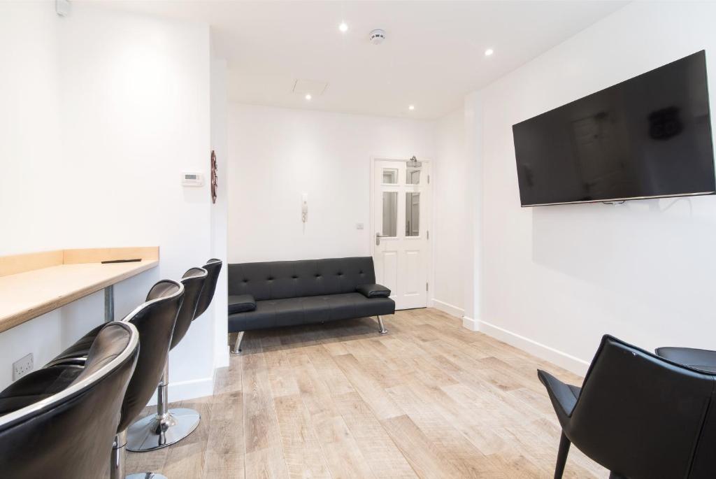 414 Berridge Road, Hyson Green, Nottingham, NG7 6EQ